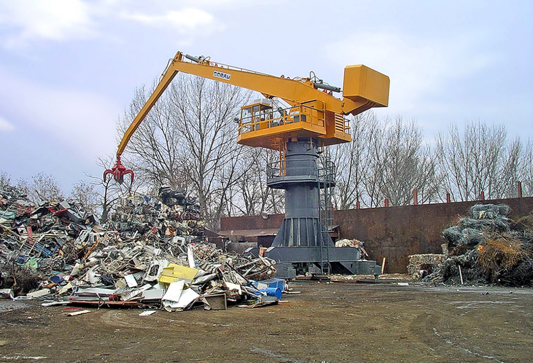 Balanced crane for Shear feeding - Seram - handling