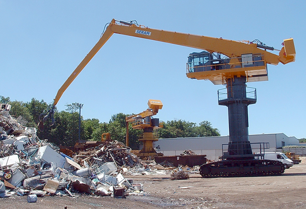 Seram Balanced crane for Scrap handling